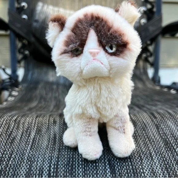 Grumpy Cat Stuffed Animal